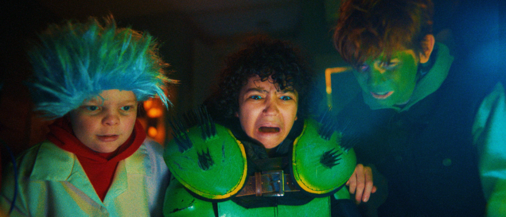 It's Children Against Extraterrestrials in 'Kids vs Aliens' Trailer ...